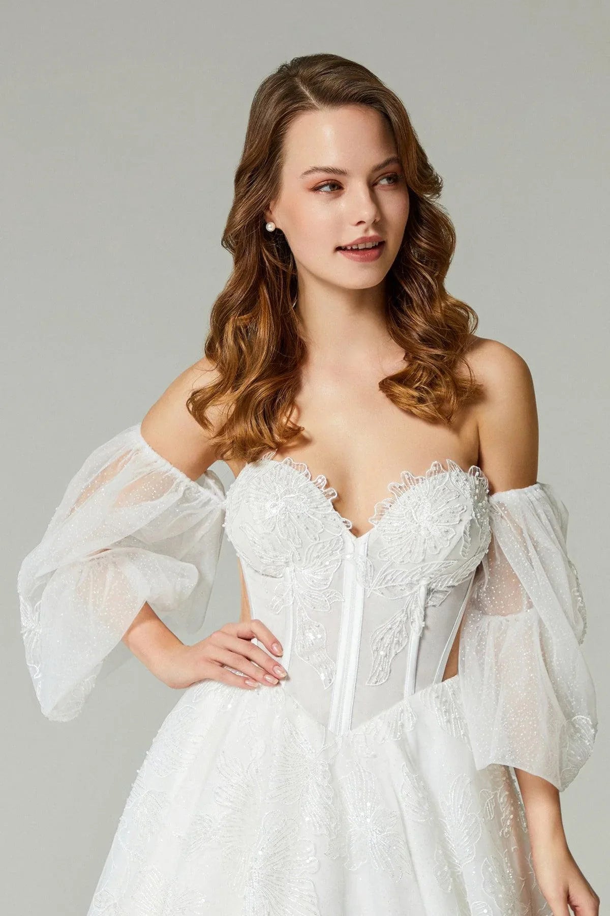 Caroline Balon Kollu A Kesim Gelinlik – Mediha Cambaz Bridal